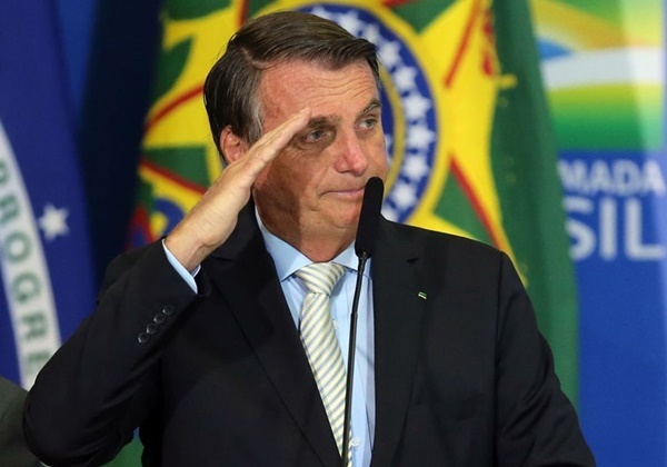 BOLSONARO: “SÓ DEUS ME TIRA DA CADEIRA PRESIDENCIAL” - Ubaitaba Urgente